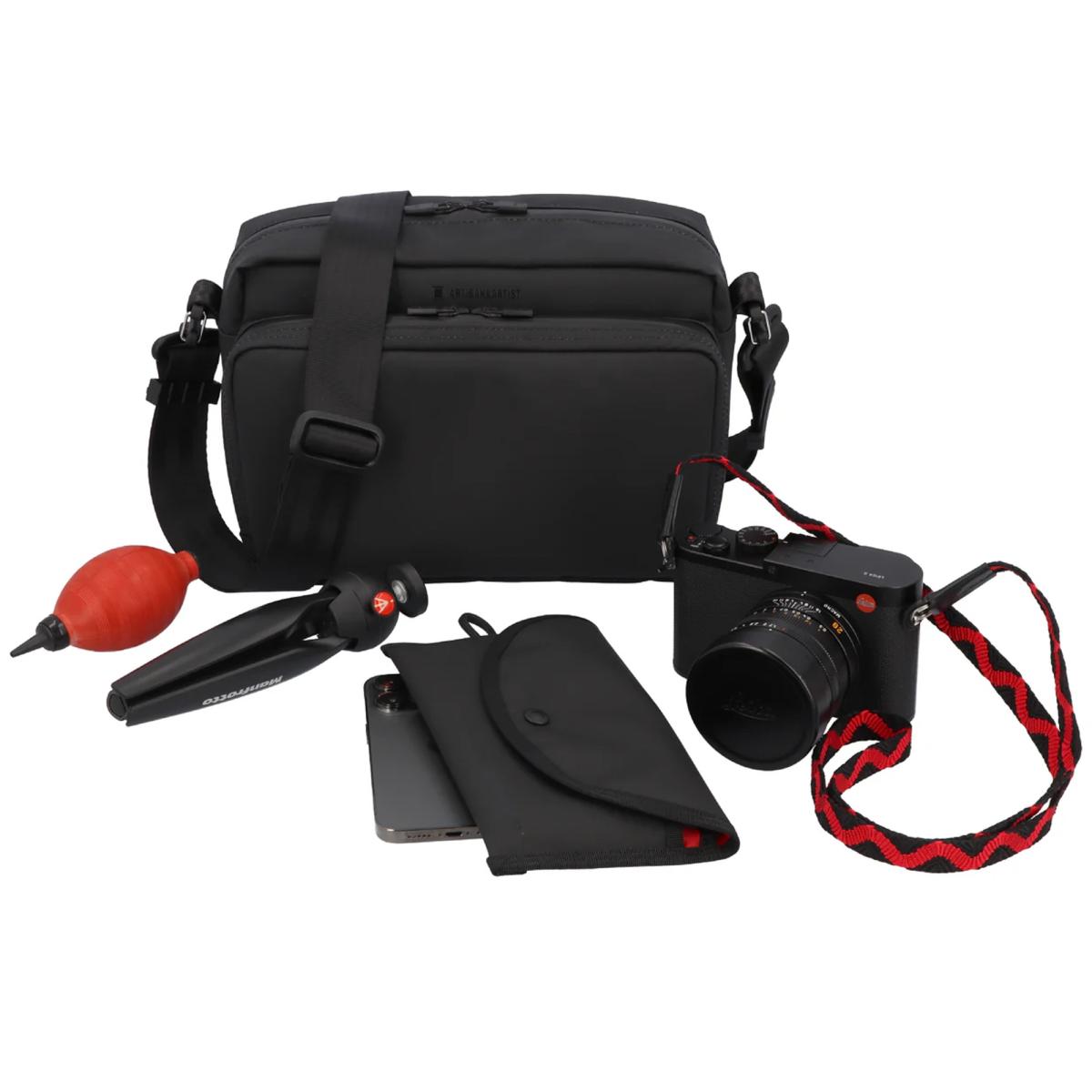 Artisan & Artist Gear Box Pro Shoulder Camera Bag (Standard Size ...