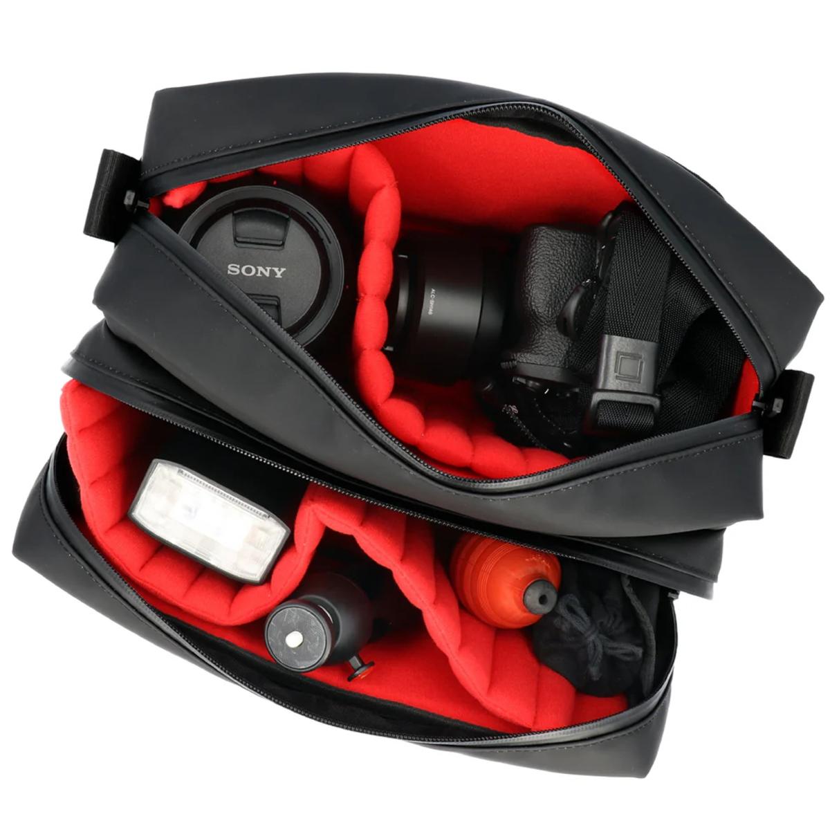 Artisan & Artist ACAM-600D Gear Box Pro Shoulder Camera Bag (Standard ...